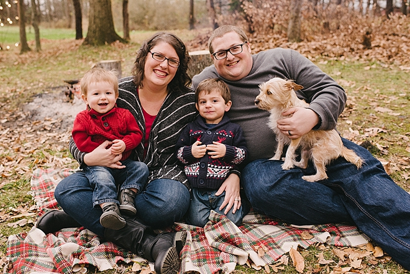 The Robertshaw Family | Christmas in the Country | Carlyn K Photography