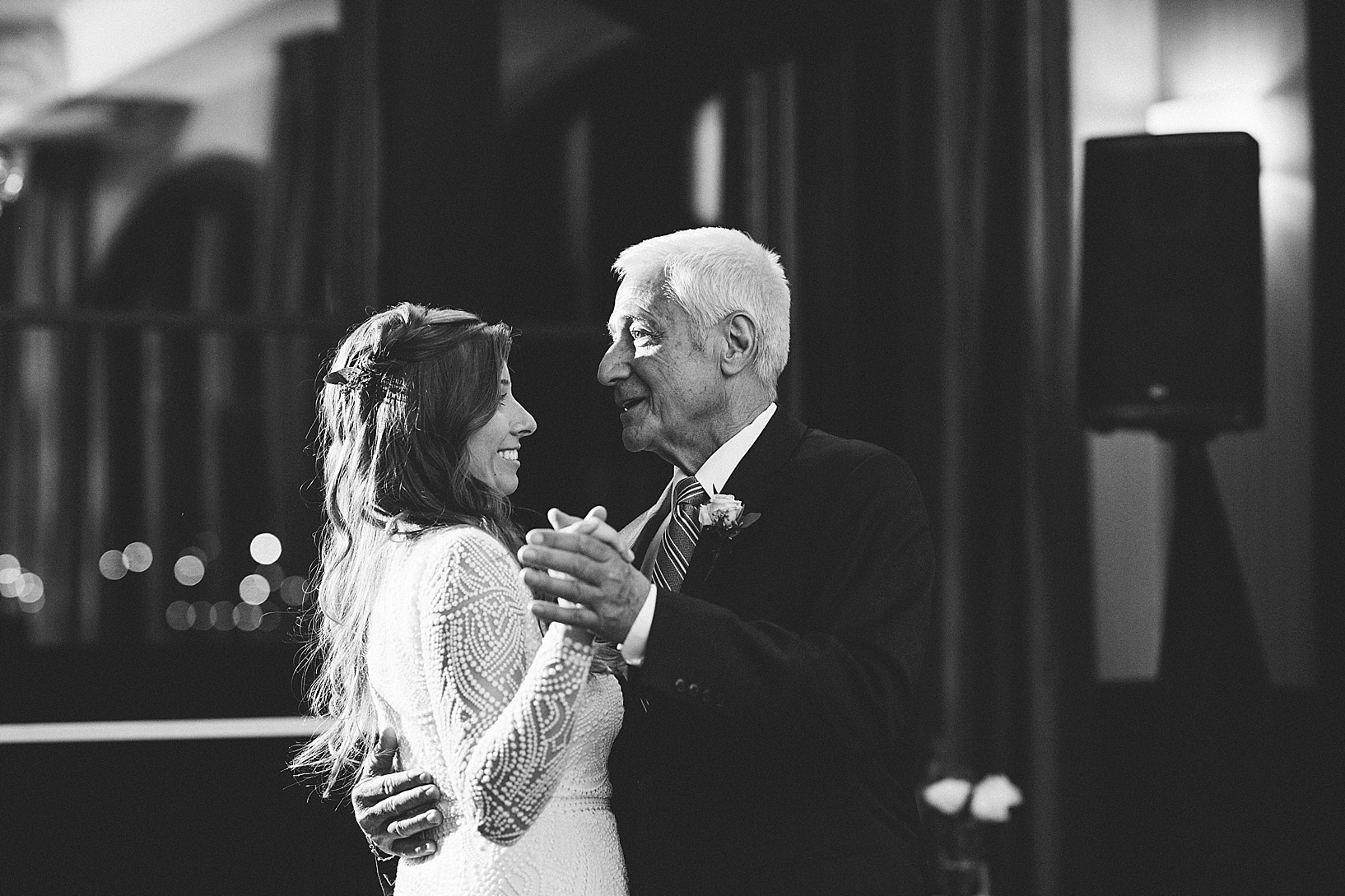 Intimate Winter Wedding at the DoubleTree by Hilton | Youngstown OH ...
